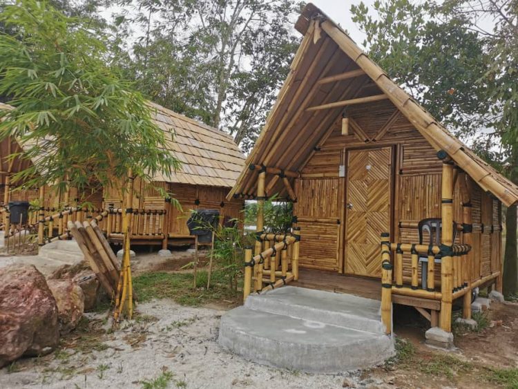 Bamboo Lakeside Tent - Tadom Hill Resorts